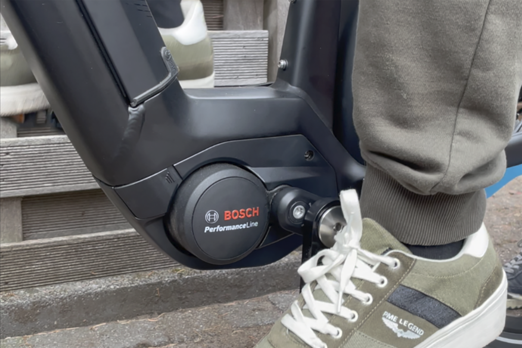 Cycling with one leg with the ROM-Mobile - FietsenopMaat.com